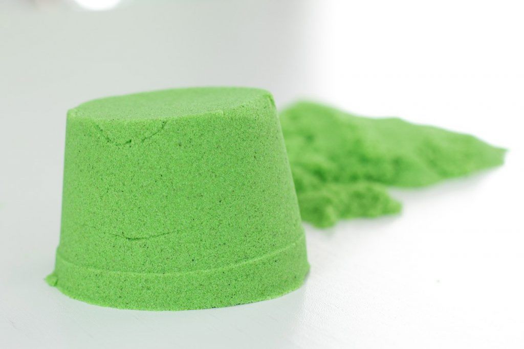 Kinetischer Sand - wunderbarer Kinetic Sand für Klein & Groß